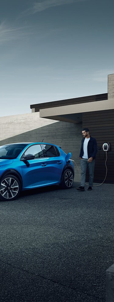 Manutenzione delle auto elettriche o ibride Peugeot | Peugeot IT
