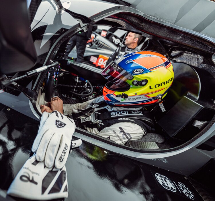 PEUGEOT 9X8 Hypercar, la racing car Plug-In Hybrid | PEUGEOT IT