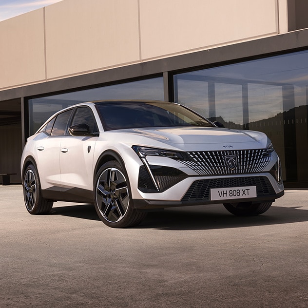 PEUGEOT 408 Plug-in Hybrid| PHEV & MHEV | Ispirata al modello Fastback